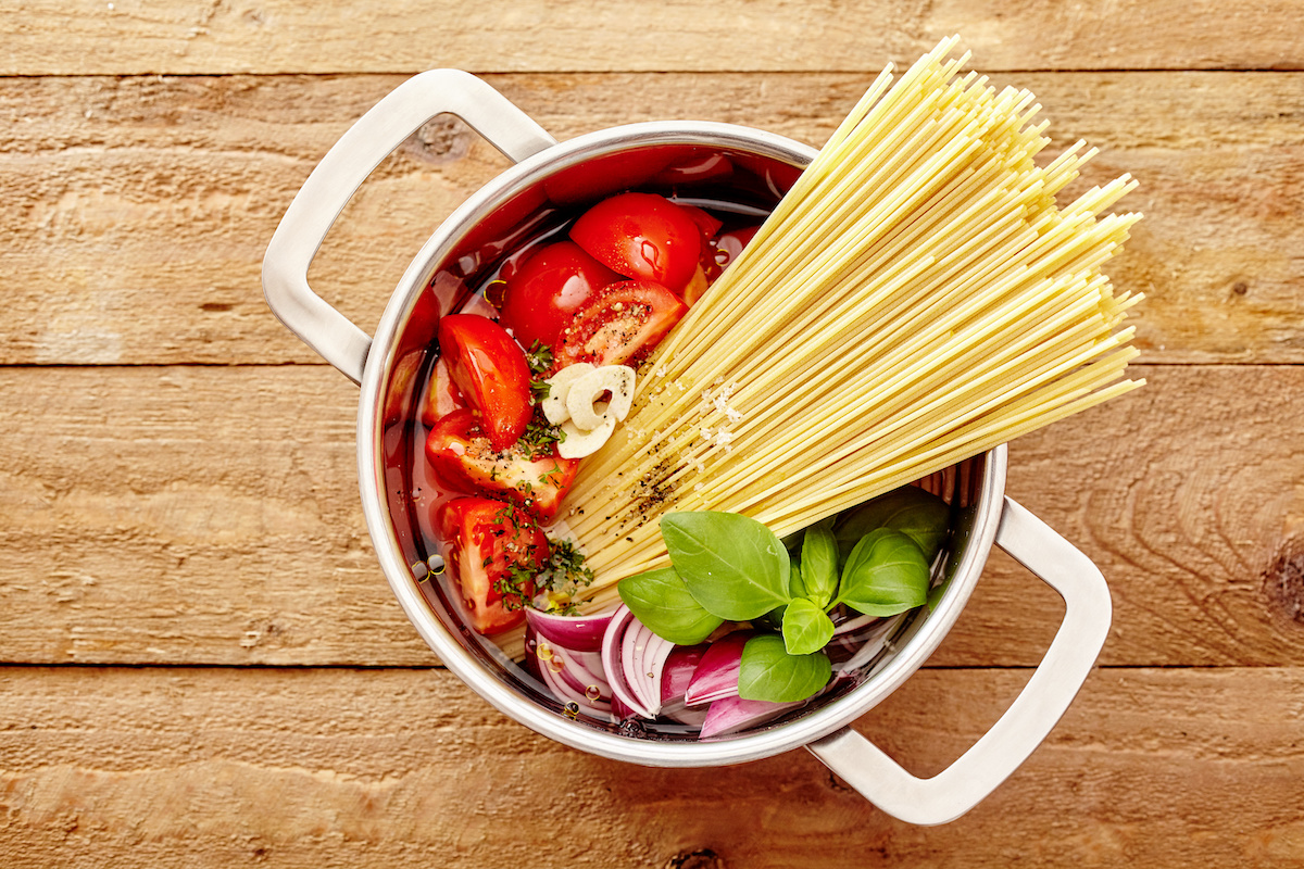 20 Easy One Pot Meals To Save Time And Money 20 Easy One Pot Meals To Save Time And Money